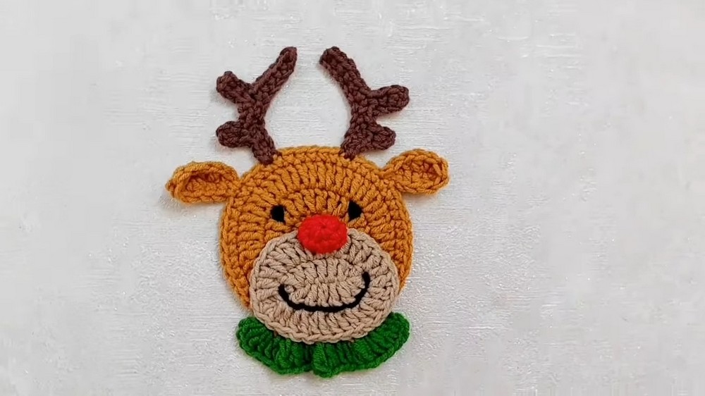 Crochet Christmas Gorgeous Reindeer Applique Pattern - Crochet Everything