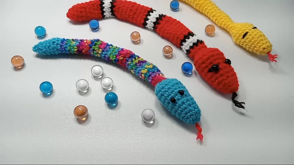 Crochet Amigurumi Snake Fidget Pattern To Horror Someone - Crochet ...