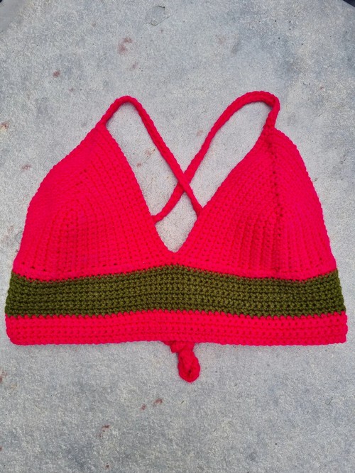 Trendy Crochet Strappy Top Pattern That Turns Heads - Crochet Everything