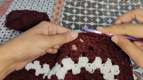 Easiest Crochet Granny Hexagon Cardigan Pattern Free - Crochet Everything